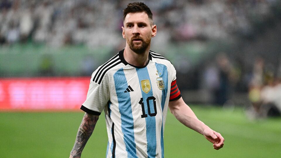 Lionel Messi Saudi : लिओनेल मेस्सीने सौदीची ऑफर स्वीकारली; अम्बेसिडर ...