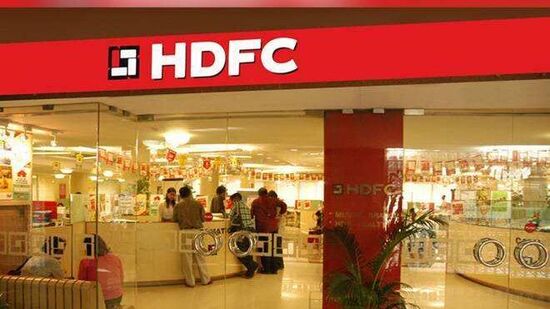 HDFC stocks : दलाल स्ट्रिटवरचा हा 'डार्लिंग स्टॉक' आज झाला डिलिस्ट ...