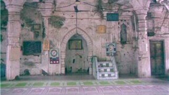 Erandol Jalgaon : वादग्रस्त धार्मिक स्थळावर प्रवेशबंदी ...