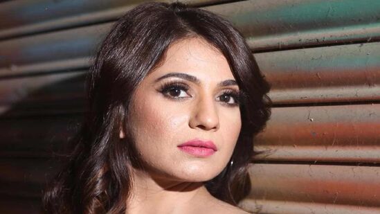 Akanksha Juneja: ऑनलाईन जेवण ऑर्डर करणं अभिनेत्रीला चांगलंच महागात पडलं! लागला हजारोंचा चुना