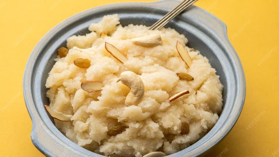 Suji Halwa Recipe: नाश्त्यासाठी बनवा शिरा, बनवण्याची सोपी पद्धत जाणून घ्या!