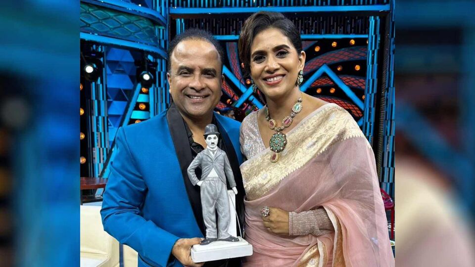 Samir Choughule: ‘कॉमेडी किंग’ समीर चौघुलेला सोनाली कुलकर्णीकडून मिळाली ...