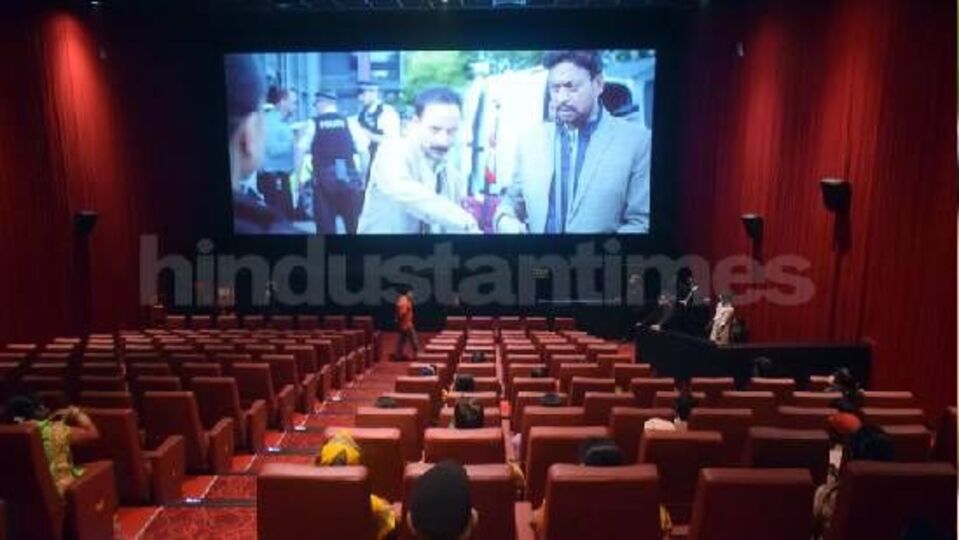 PVR INOX Monthly Pass: PVR INOXचा महिन्याचा पास मिळणार, १० सिनेमे ६९९ ...