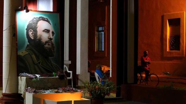 Fidel Castro takes final voyage across Cuba | World News