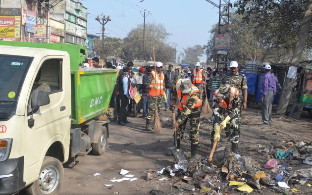 Dhanbad 2nd fastest in disposal of garbage through app | Hindustan Times