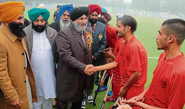 Pvt schools in Punjab to lose affiliation if found overcharging: Daljit ...