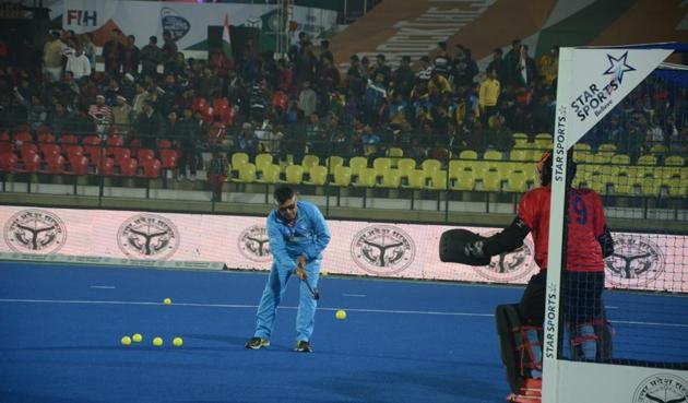 Hockey goalkeepers should take inspiration from MS Dhoni’s style: Romeo ...