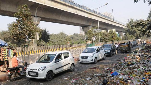 Sanitation workers’ protest: Garbage on the streets, Noida becomes a ...