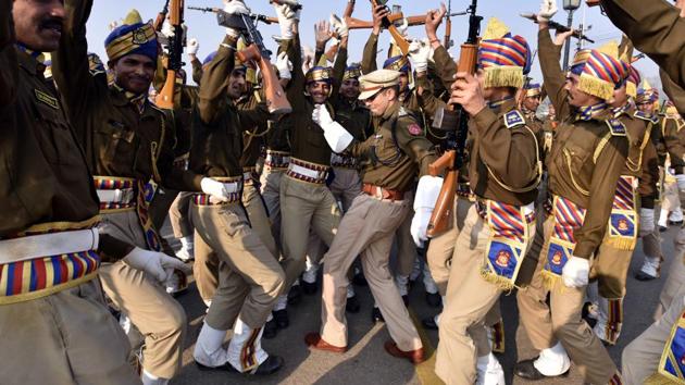Republic Day parade rehearsals begin | Hindustan Times