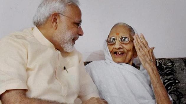 PM Modi skips yoga session to meet mother, but Kejriwal has lessons to ... PM Modi skips yoga session to meet mother, but Kejriwal has lessons to ...