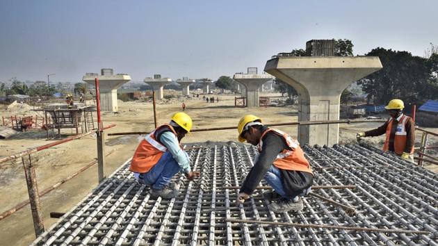 Barapullah elevated corridor delayed by five months | Hindustan Times