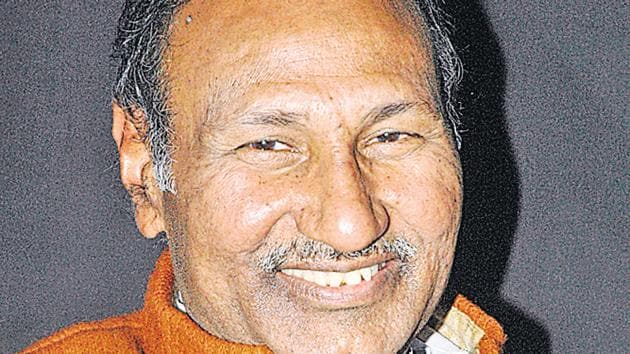 Bihar ‘love guru’ Matuknath suspended for organising dance event in ...