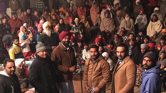 Congress in lurch, Bholath unit leaders extend support to AAP candidate ...