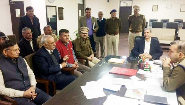 Gurgaon administration, police meets Jat leaders, ask community to ...