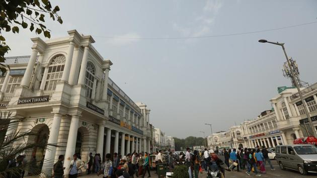 73-year-old conman with office in Delhi’s CP cheated govt job-seekers ...