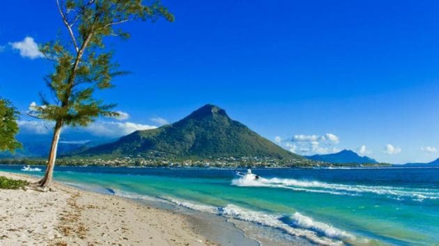 Long-lost continent found submerged under Indian Ocean in Mauritius ...