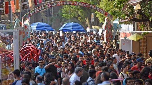 HT Kala Ghoda Arts Festival: Canter through Cross Maidan on day 2 ...