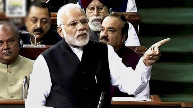 Congress vows boycott after PM Modi showers Manmohan with raincoat barb ...