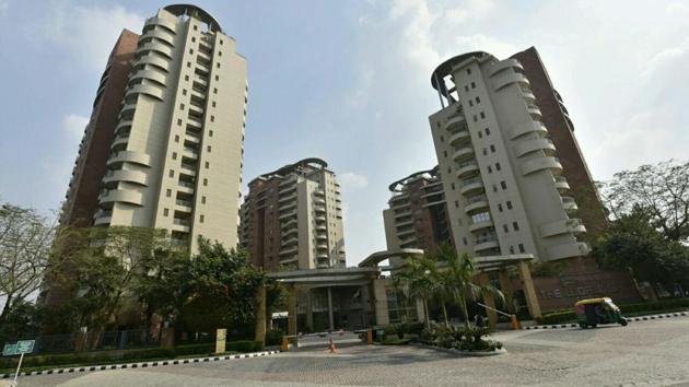 Gurgaon: Female foetus found in dustbin at posh World Spa-East housing ...