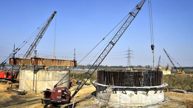 Good news for east Delhi: Barapullah elevated road to reach IGI airport ...