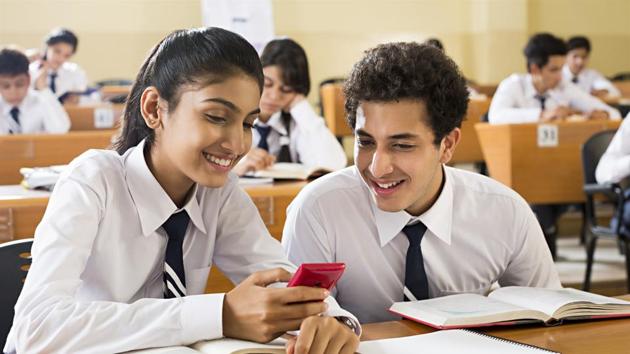 distracted while studying