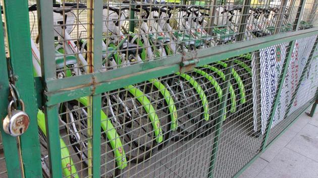 Noida Metro to offer bicycles on rent from metro stations | Hindustan Times