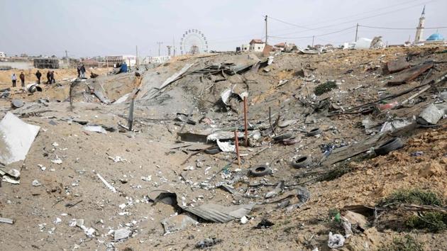 Israeli plane, tank hit Gaza after rocket attack by Palestinians ...