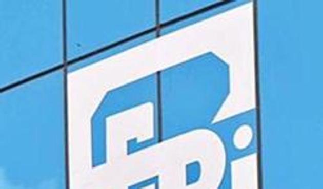 Sebi bars RIL from F&O market, directs return of Rs 1,000 crore ...