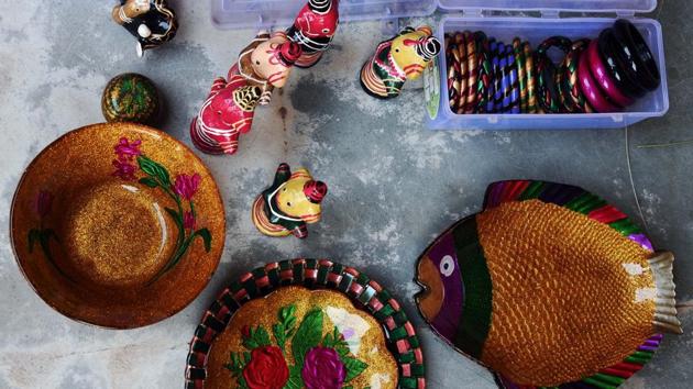 Tribal artists from Odisha display traditional art forms | Hindustan Times