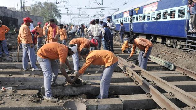Overworked tracks: Excessive traffic, underinvestment make train travel ...