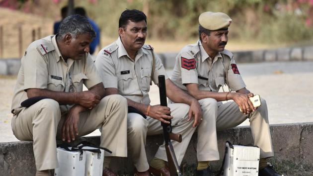 Gurgaon police to get 500 more personnel, 10 new police stations ...