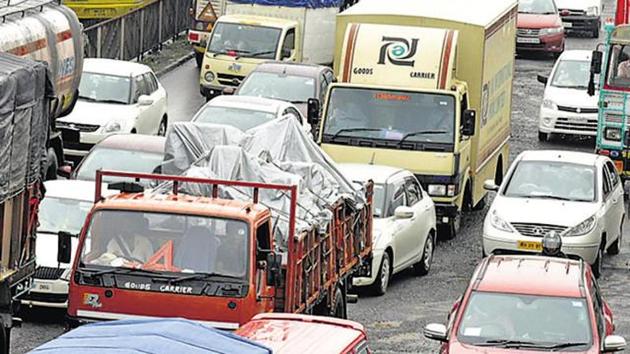 Senior citizen run over by speeding trailer on Mumbai-Goa highway ...