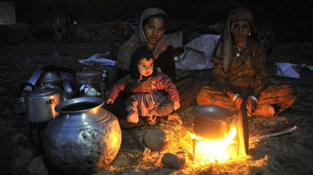In Kashmir, following the nomads home on the Mughal Road | Hindustan Times