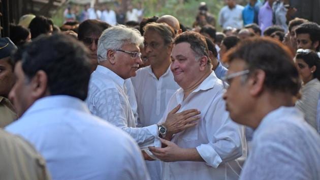 Rishi Kapoor thanks celebs for attending Vinod Khanna’s prayer meet ...