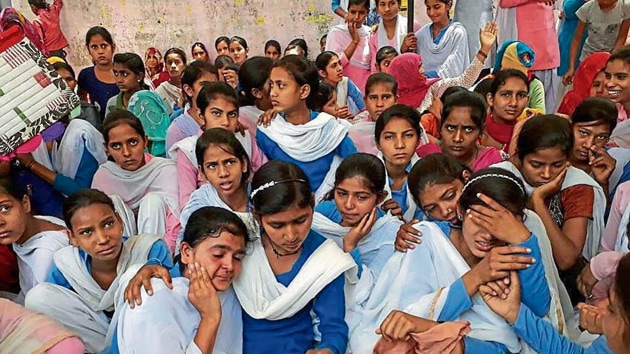 Rewari girl students end fast after Haryana govt bends rules to upgrade ...