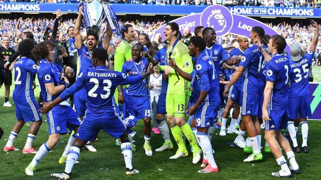 Chelsea FC celebrate Premier League crown at Stamford Bridge ...
