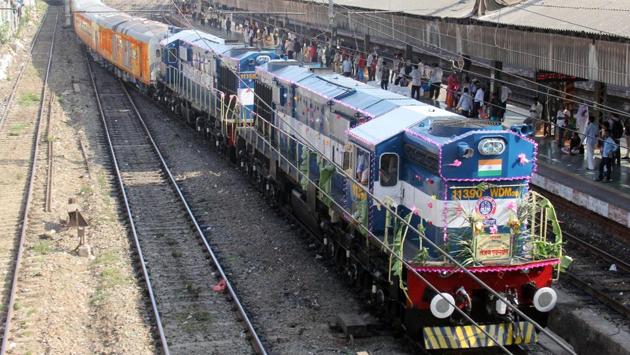 Mumbai’s Tejas Express takes off at full speed | Hindustan Times