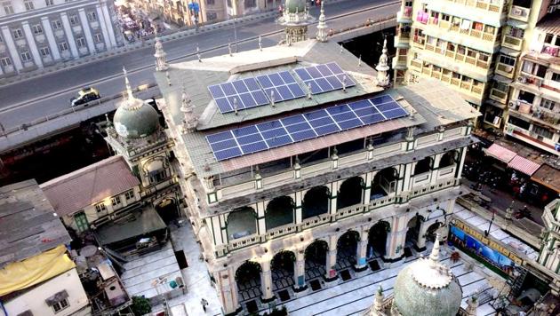 Minara Masjid: First shrine in Mumbai to use solar energy cuts power ...