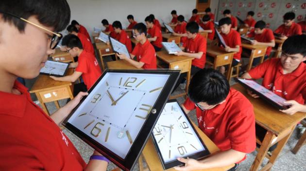 Photos: China’s Gaokao exam turns students to prayers and cram sessions ...