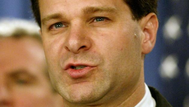 Trump names Wray as his pick for new FBI director | World News