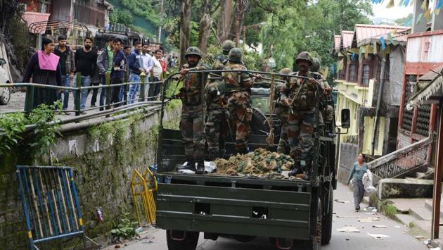 PHOTOS: Army deployed as clashes rage in Darjeeling | Hindustan Times