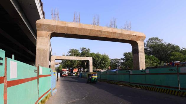 U-shaped pillars will allow smooth traffic flow under RTR flyover in ...