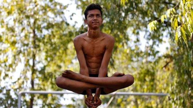 Mallakamb: The art of aerial yoga | Hindustan Times