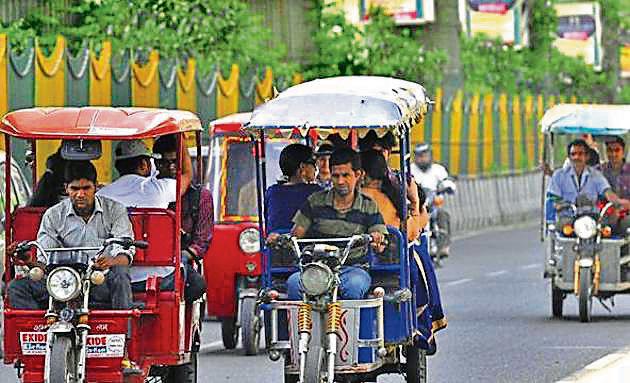 Delhi govt makes Aadhaar mandatory for granting subsidy on e-rickshaws ...