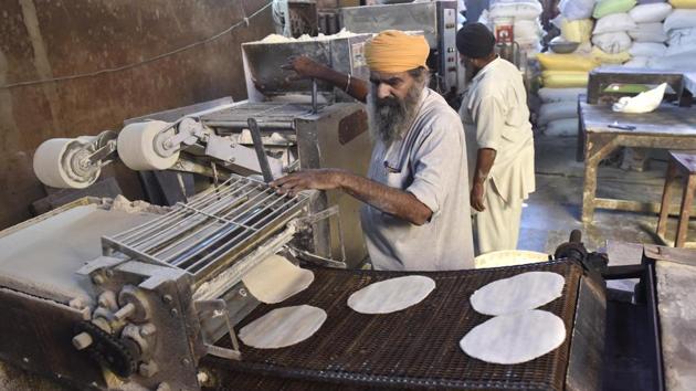 HT Explainer: How and why Golden Temple’s langar will go solar ...