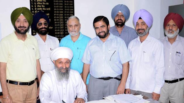 Dr Nijjar appointed as Punjabi University registrar | Hindustan Times