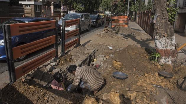 Pune civic body to dig 1,700 km of city roads for 24x7 water supply ...