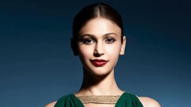 Shamata Anchan: Abhay Deol and I share a good on-screen chemistry ...