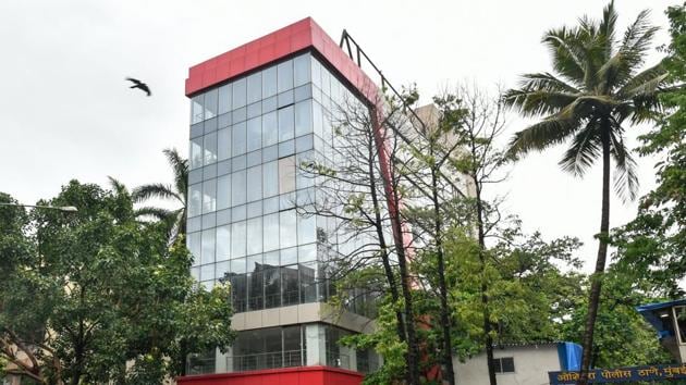 FIR against Bhujbal brothers, 15 others for grabbing Mhada plot in ...