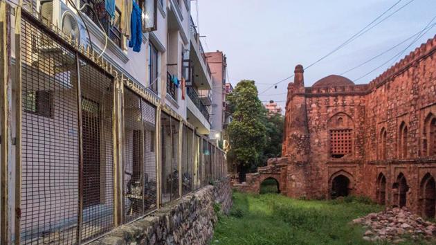 Photos: Delhi’s forgotten ‘mosque of windows’ in Khirki Village ...